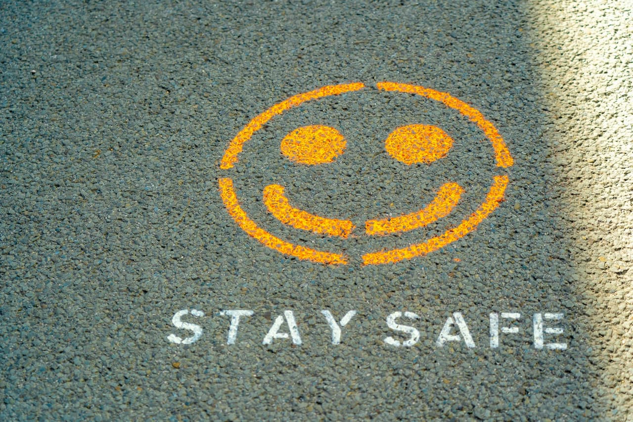 Setting Up Geofences: How to Get Alerts When Your Child Leaves Safe ...